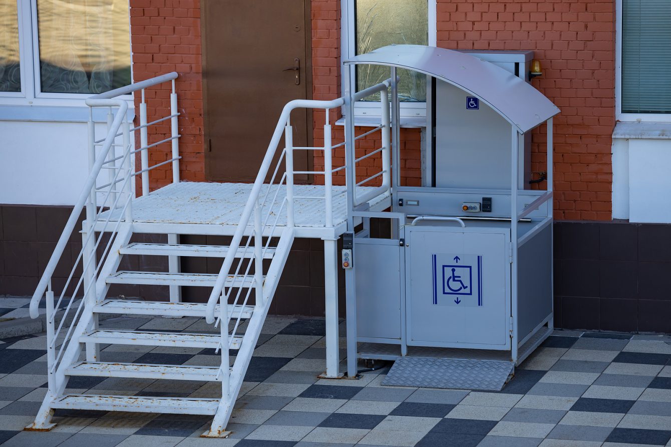 Platform Lifts Marquette MI | Barrier Free Store